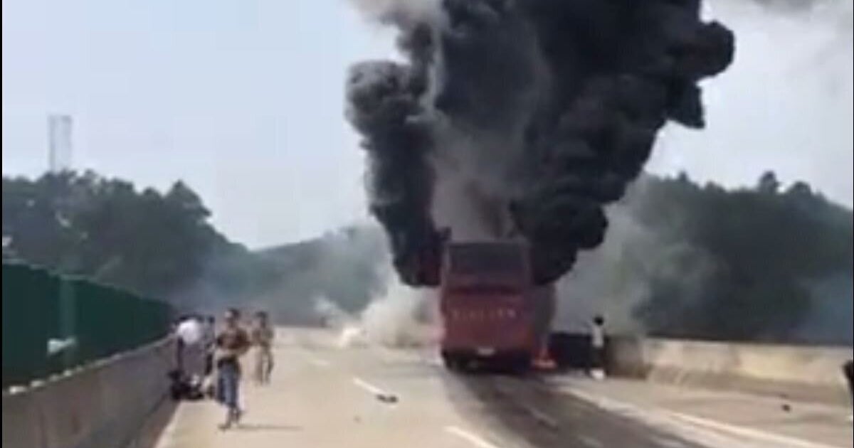 At Least 35 People Dead In China Bus Fire | HuffPost World