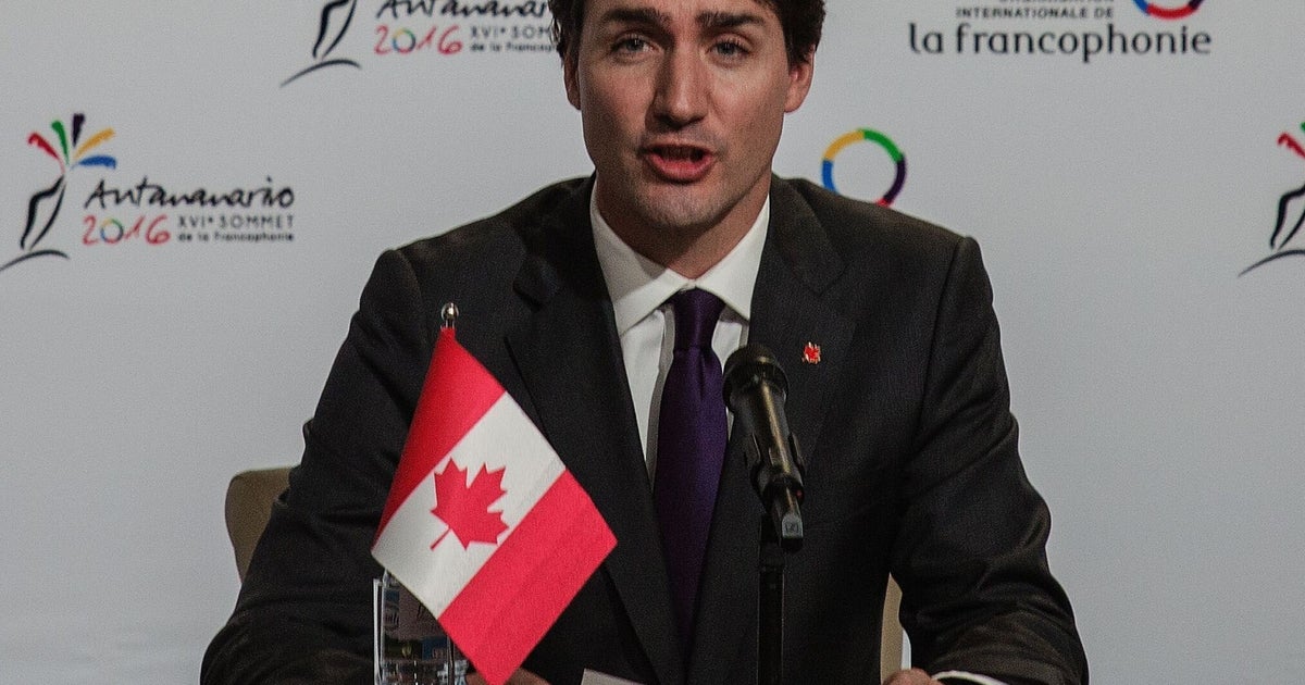 Justin Trudeau Now Says Fidel Castro Was A Dictator | HuffPost World