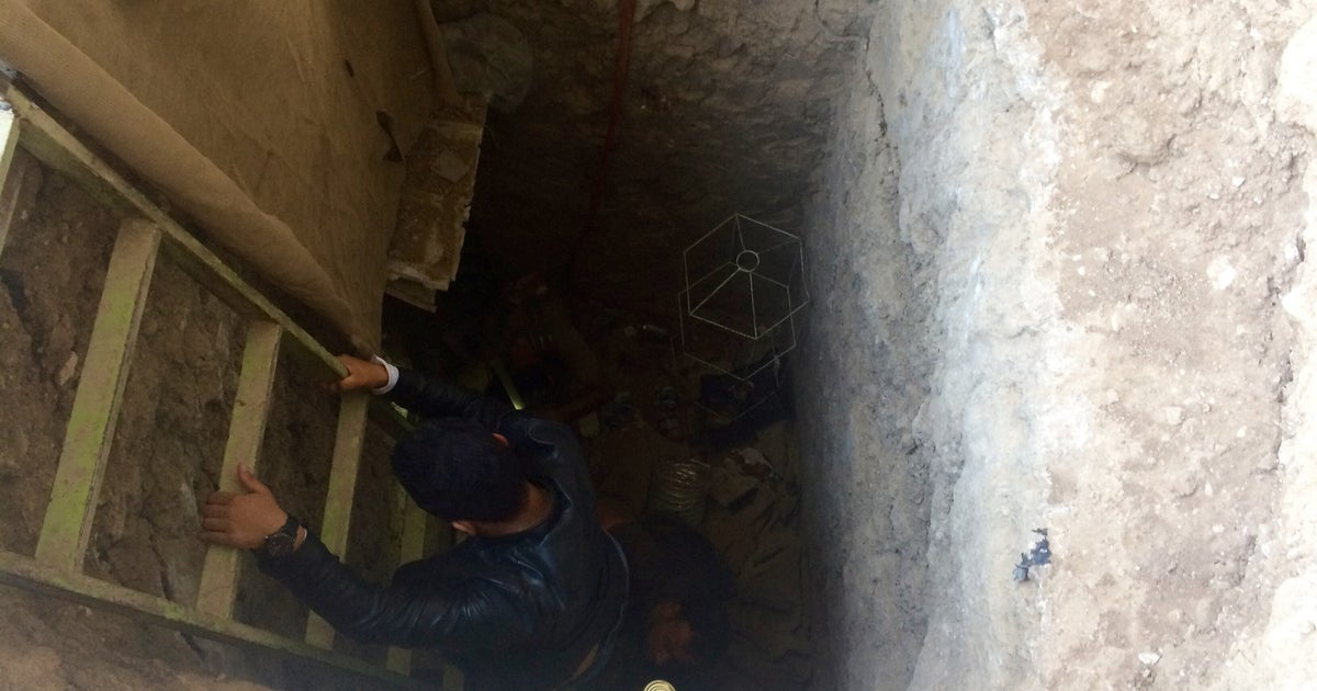 What It's Like Inside An ISIS Tunnel | HuffPost World