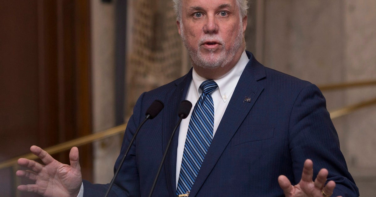 Philippe Couillard invite l’UPAC à s’expliquer sur l’arrestation de Guy ...