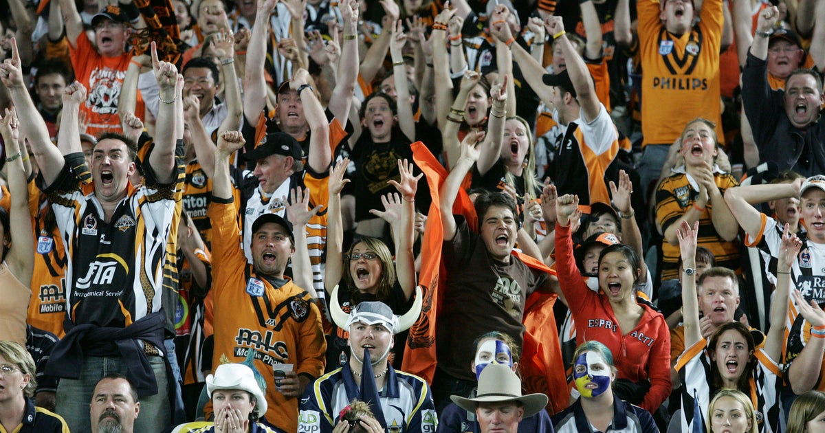 Going To The Footy Is Good For The Economy | HuffPost Sport