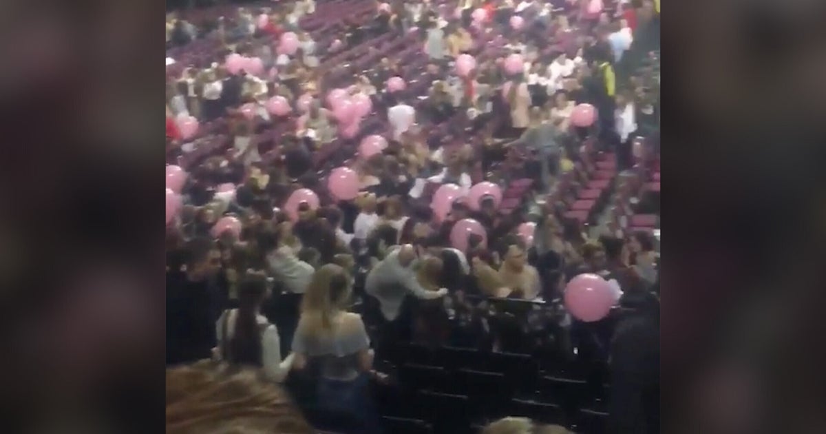 19 Dead And 50 injured At Ariana Grande Concert Explosion | HuffPost News