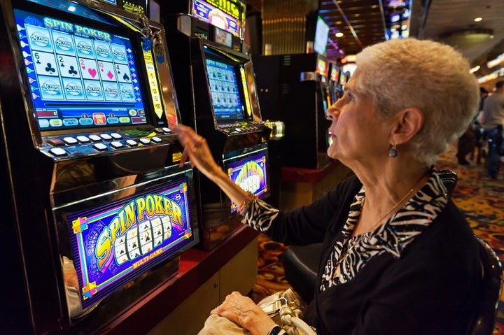 Here Are The Dirty Tricks Poker Machines Use To Get You Addicted ...
