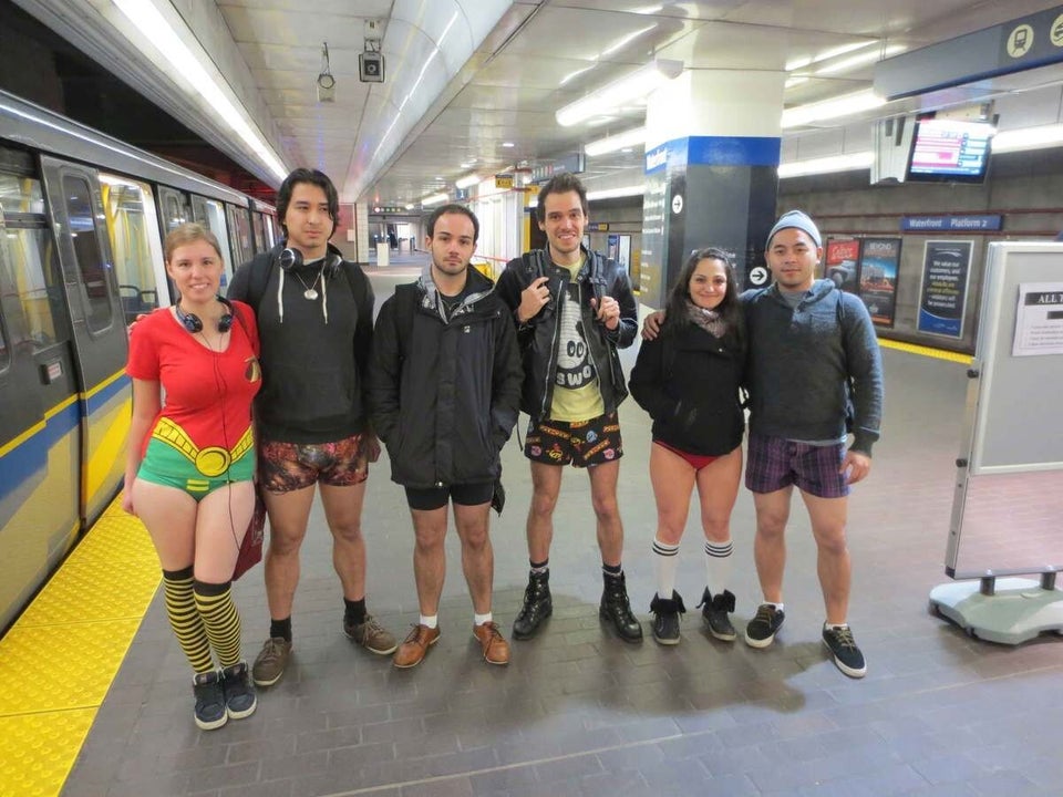 No Pants Skytrain Ride In Vancouver Shocks Amuses Photos Huffpost British Columbia
