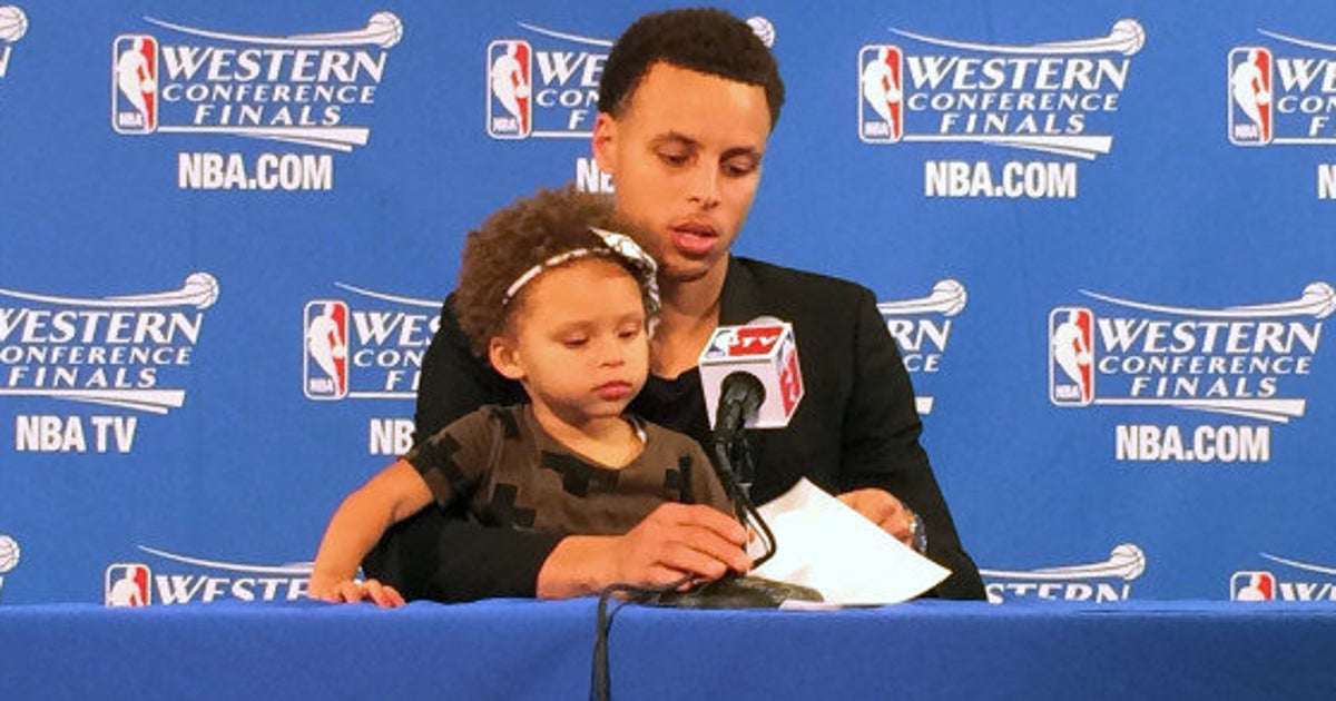 Stephen Curry's Daughter Riley Owns His Press Conference. He Keeps His ...