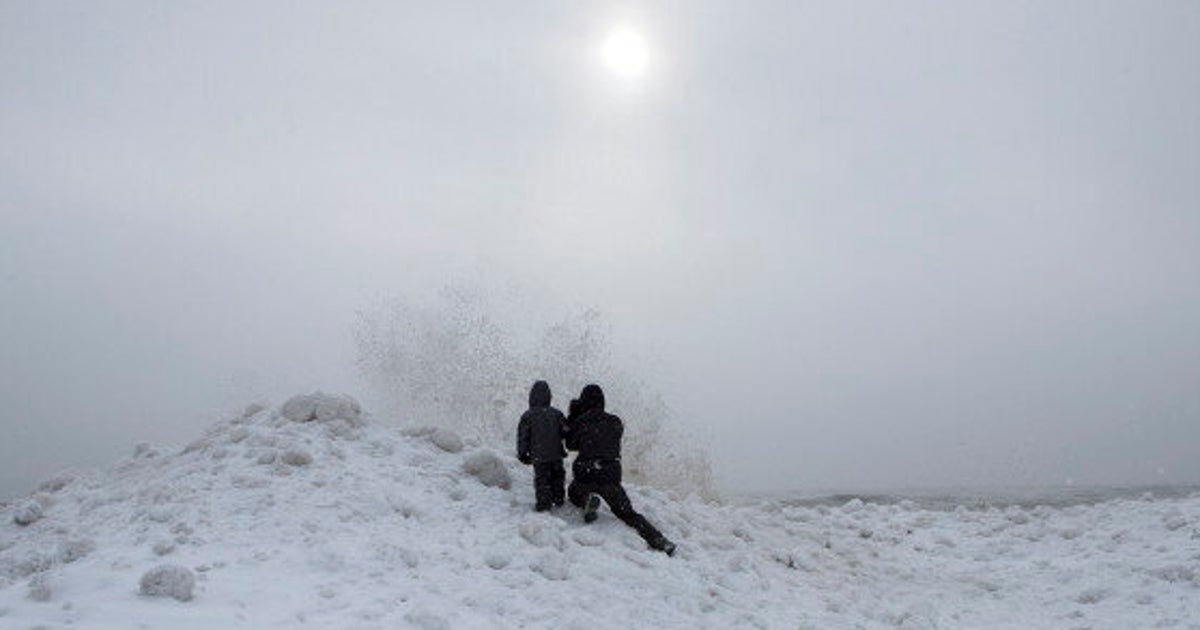 Toronto's Snowstorm Generates Coolly Beautiful Photography | HuffPost News
