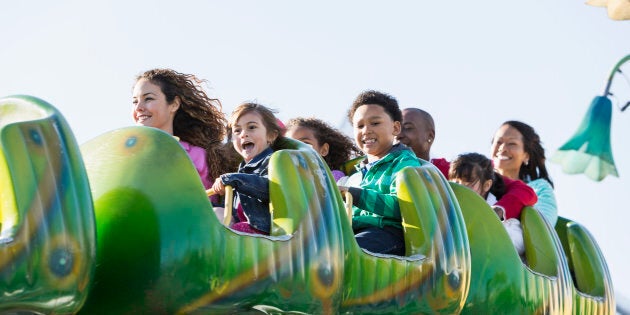 How To Survive A Family Theme Park Trip This Summer | HuffPost Parents