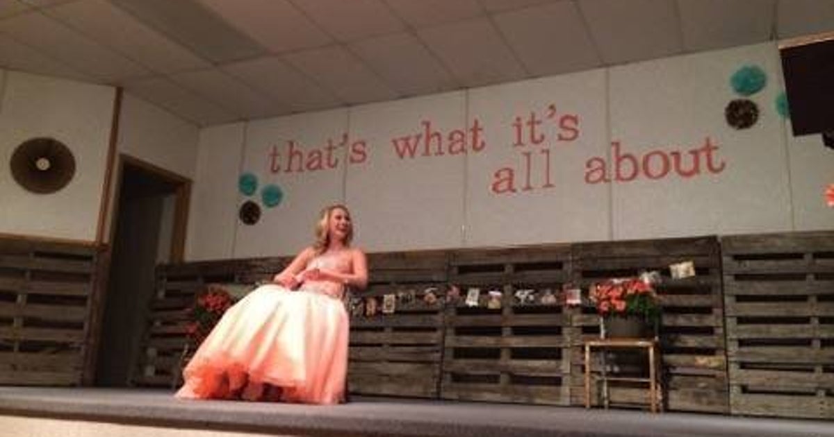 As Her School's Only Grad, Chelsea Kennedy Got Her Own Personal ...