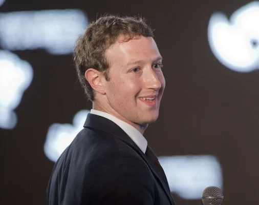 Lizzie Mcgee's Instagram, Twitter & Facebook on IDCrawl