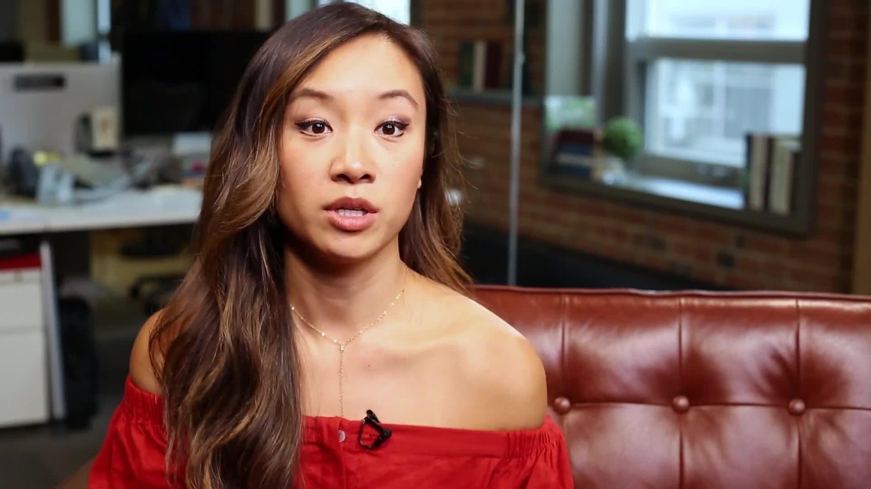 Glow Actress Ellen Wong On Life As A Second Gen Canadian In Hollywood Huffpost Life