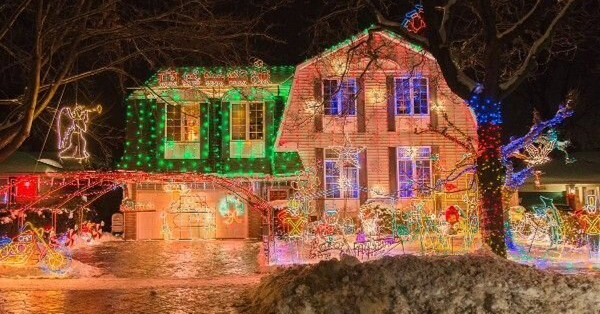 Burlington 'Griswold House' Founder Dies After He Fell Off Ladder ...