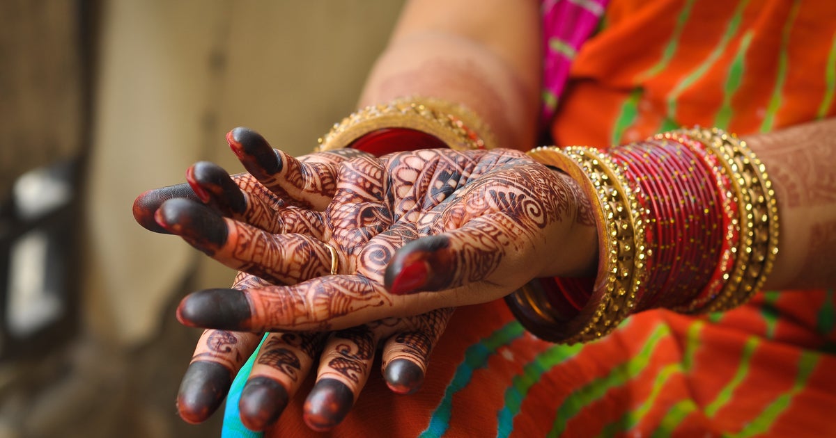 Ontario Henna Artist Divya Patel Connects To Her Indian Heritage ...