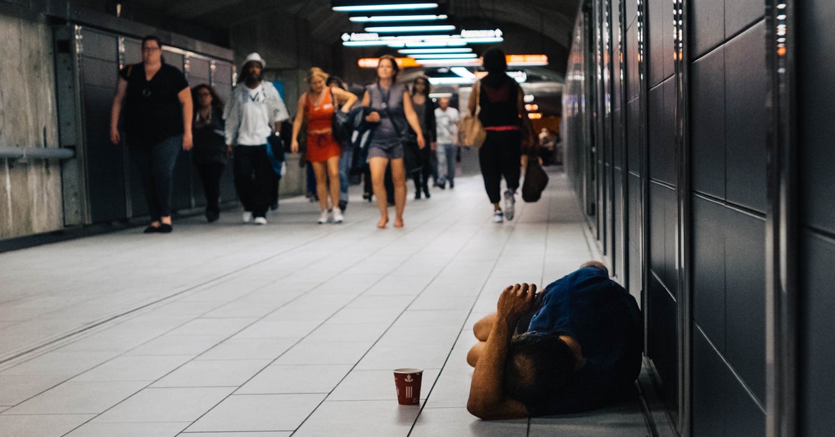 It's Not Enough To Make Canada's Homeless King For A Day | HuffPost News