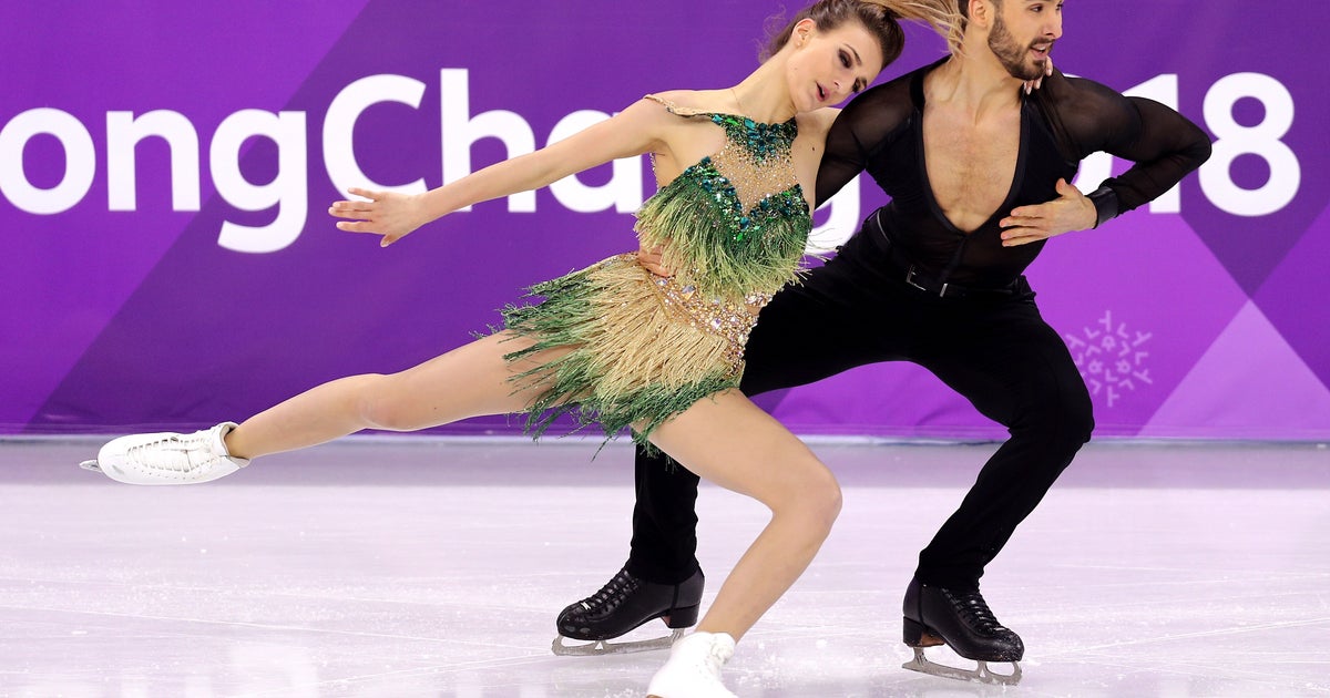 French Figure Skater Gabriella Papadakis Doesnt Let Wardrobe