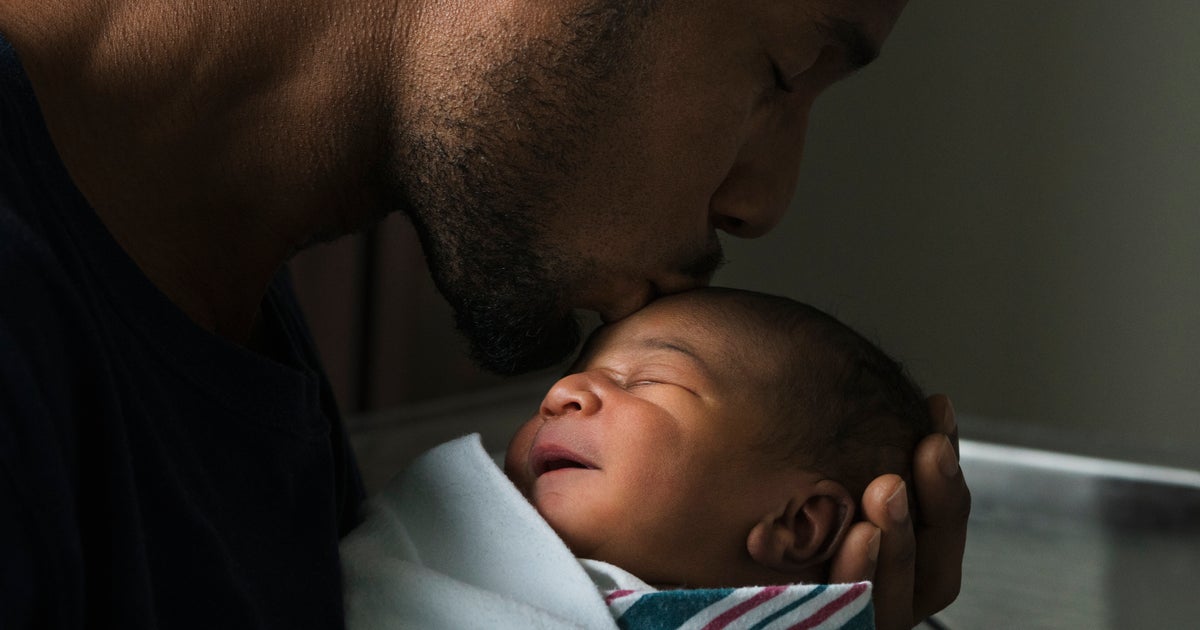 New Fathers Often Struggle To Find Support Groups When They Need It ...