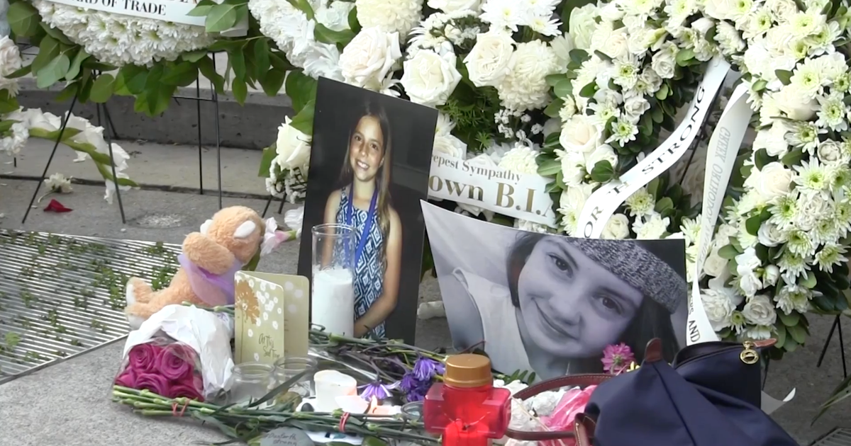 Danforth Strong Vigil Draws Hundreds For Shooting Victims | HuffPost News