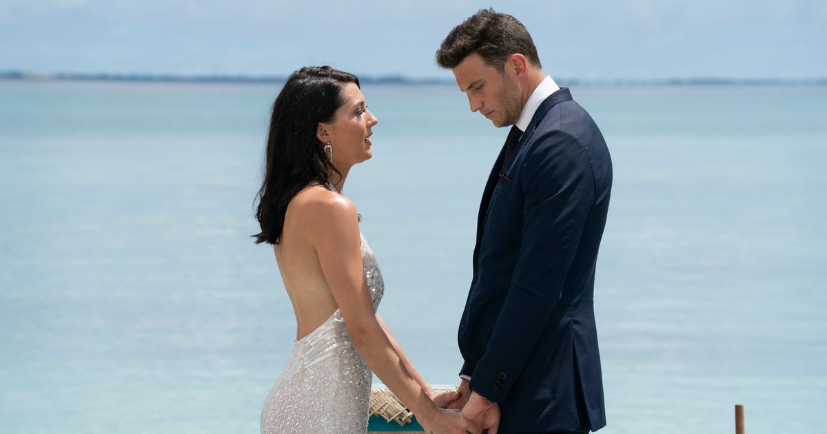 'Bachelorette' Becca Kufrin Implies Anxiety Is A Weakness, Offends Fans ...