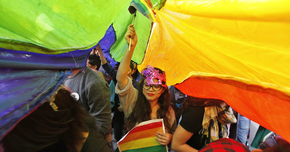 Indias Supreme Court Decriminalizes Gay Sex Heeds Indian Lgbt