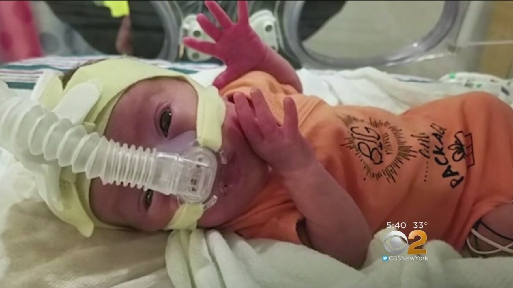 Smallest Baby Boy To Leave Hospital In Good Health Discharged In Tokyo ...