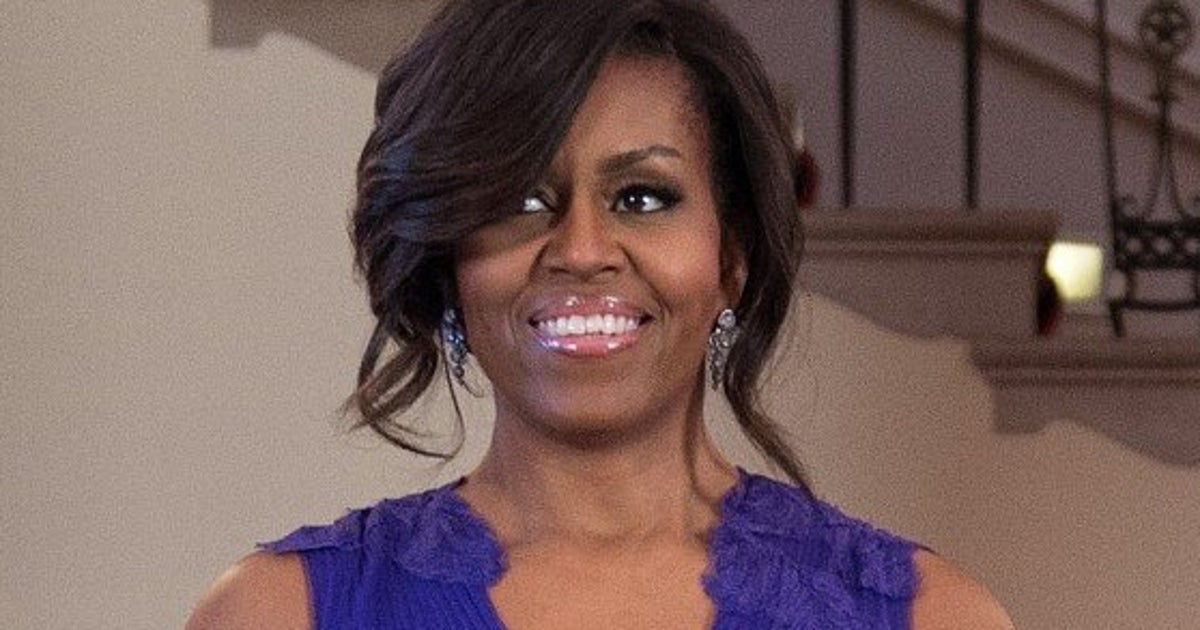 Michelle Obama Looks Regal In Purple Gown At White House State Dinner ...