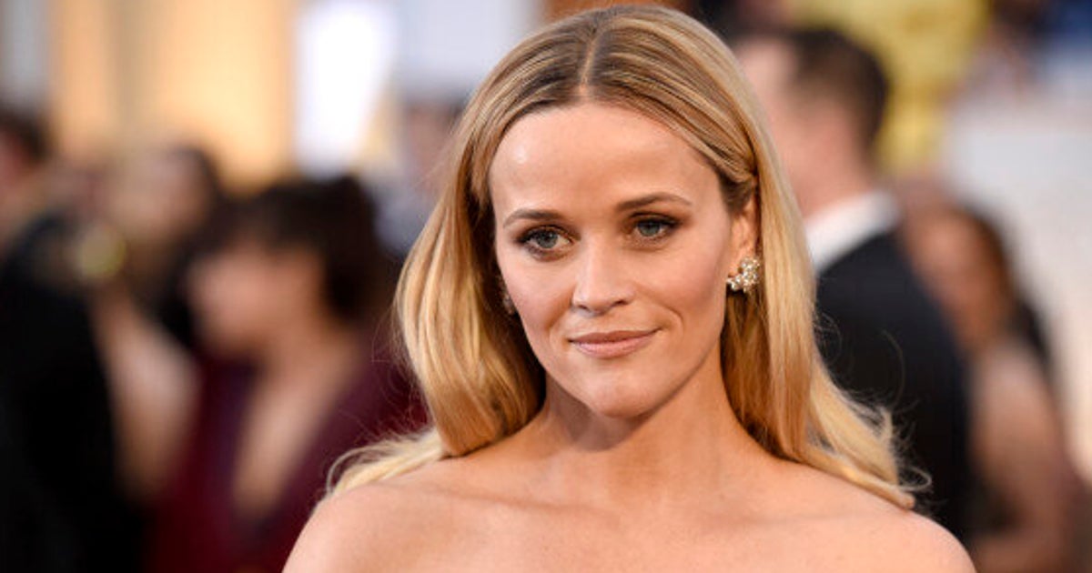 #AskHerMore Touted By Reese Witherspoon, Amy Poehler's Smart Girls ...