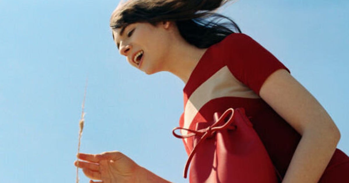 Transgender Model Hari Nef Named New Face Of Mansur Gavriel | HuffPost ...