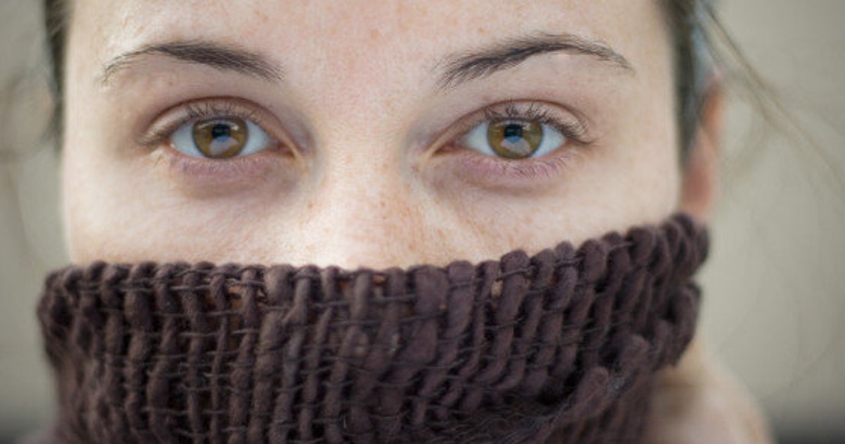 Common Cold Could Be Prevented By Wearing A Scarf Over Your Nose ...