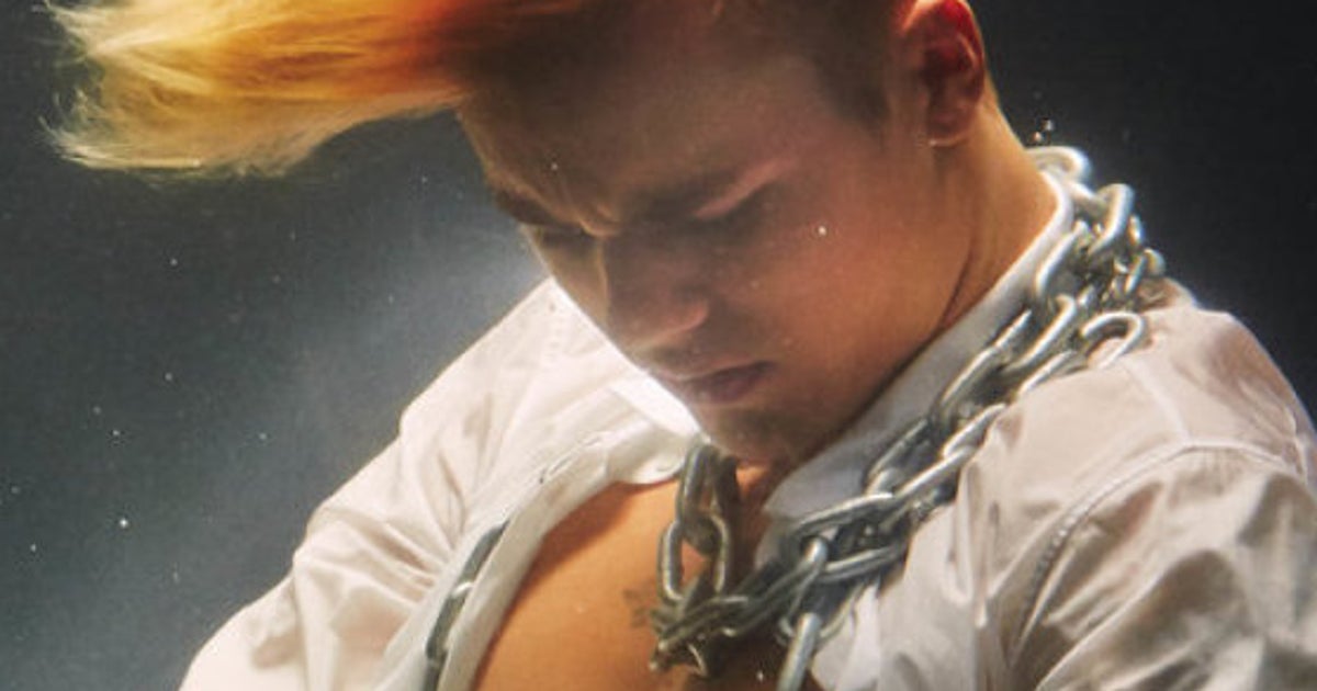 Justin Bieber Chained Underwater For The Cover Of Complex Magazine ...