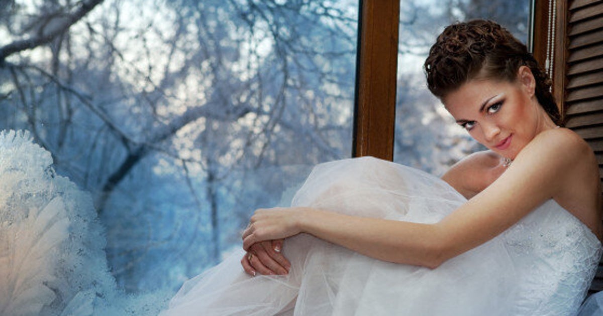 Winter Wedding Dresses That Will Make You Forget The Cold | HuffPost Style
