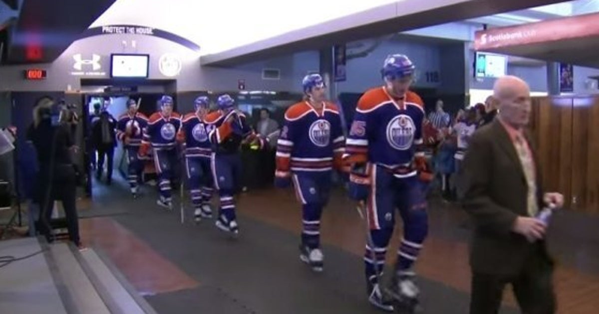 Edmonton Oilers Get Booed Aggressively After 7-1 Loss (VIDEO ...