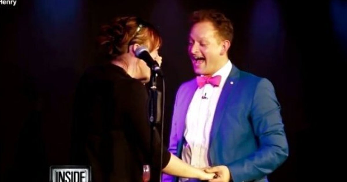 Magician Neil Henry Proposes To Girlfriend During Show With Alphabet ...