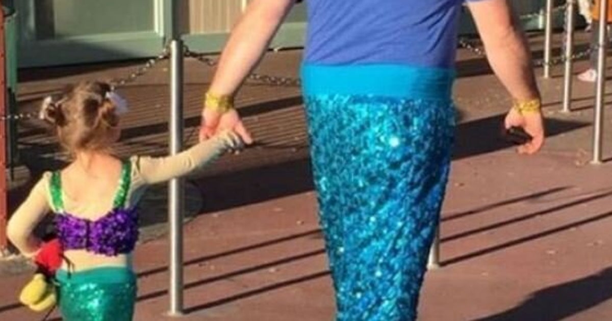 This Mermaid And Her Mer-Dad Have The Internet Applauding | HuffPost ...