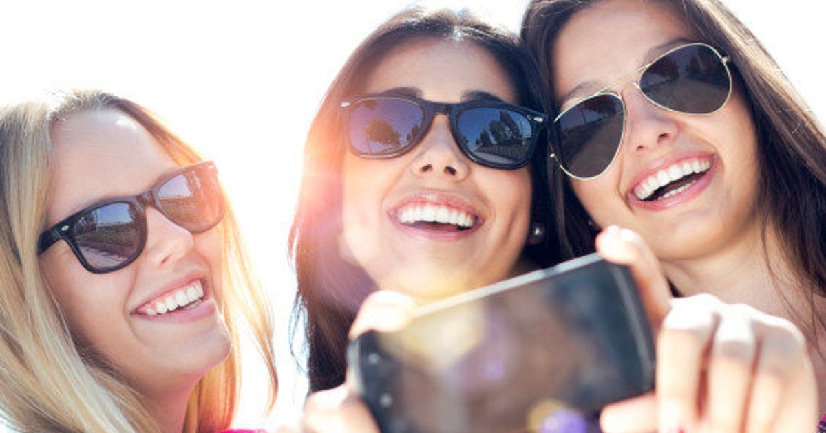 Millennials And Our Sad Relationship With News | HuffPost Life