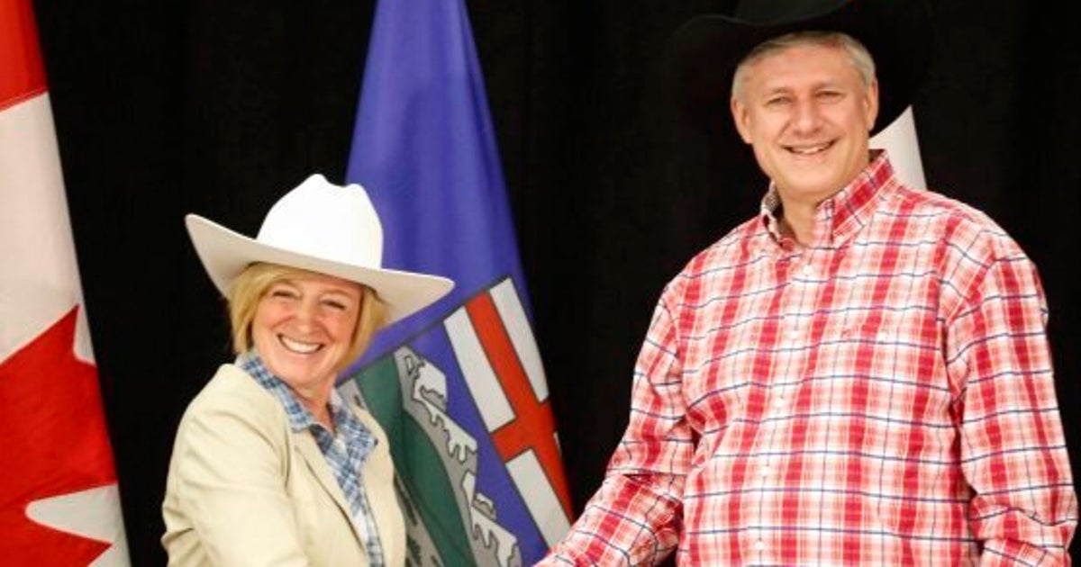 Rachel Notley Wears Cowboy Hat Backwards In Harper Photo-Op | HuffPost ...