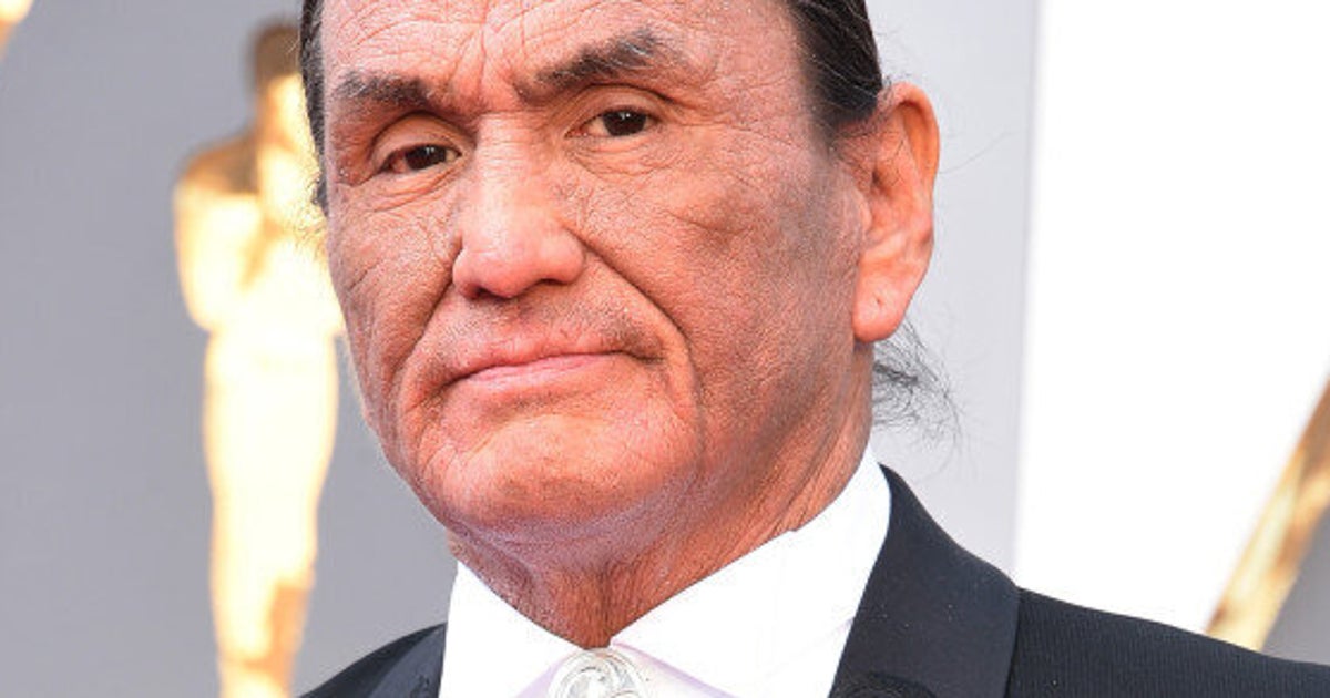Duane Howard, 'The Revenant' Star, Wears Haida Design To The Oscars ...