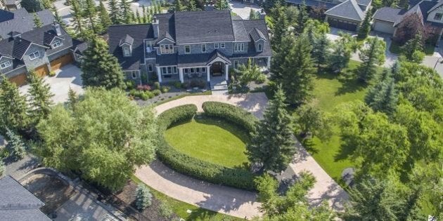 Luxury Mansions In Edmonton Canada