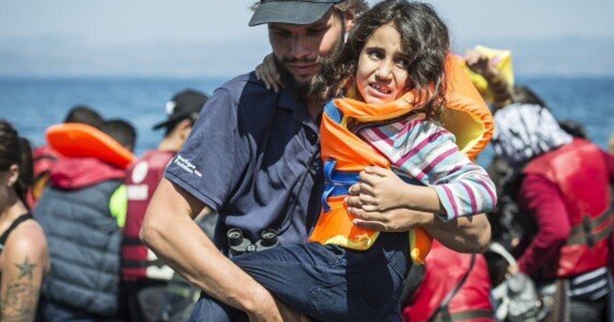 Volunteering With Refugees Taught Me Trying Is What Matters | HuffPost Life