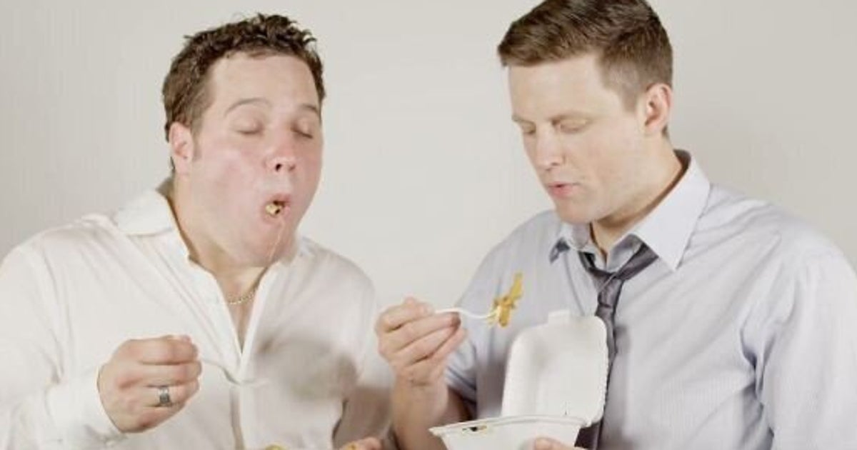 Eating Poutine Looks Positively Orgasmic In Slow Motion (VIDEO ...