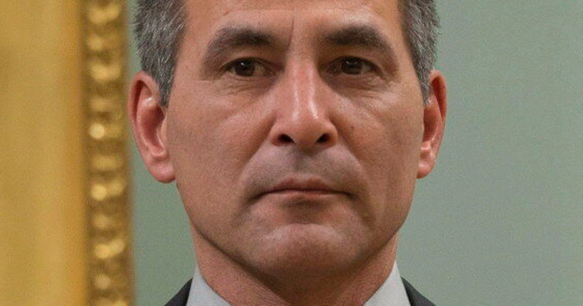 Hunter Tootoo, Fisheries Minister, Shares Tale Of Survival, Success ...