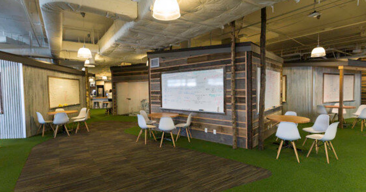 Hootsuite's 2nd Vancouver Office Is Just As Cool As Its 1st (PHOTOS ...
