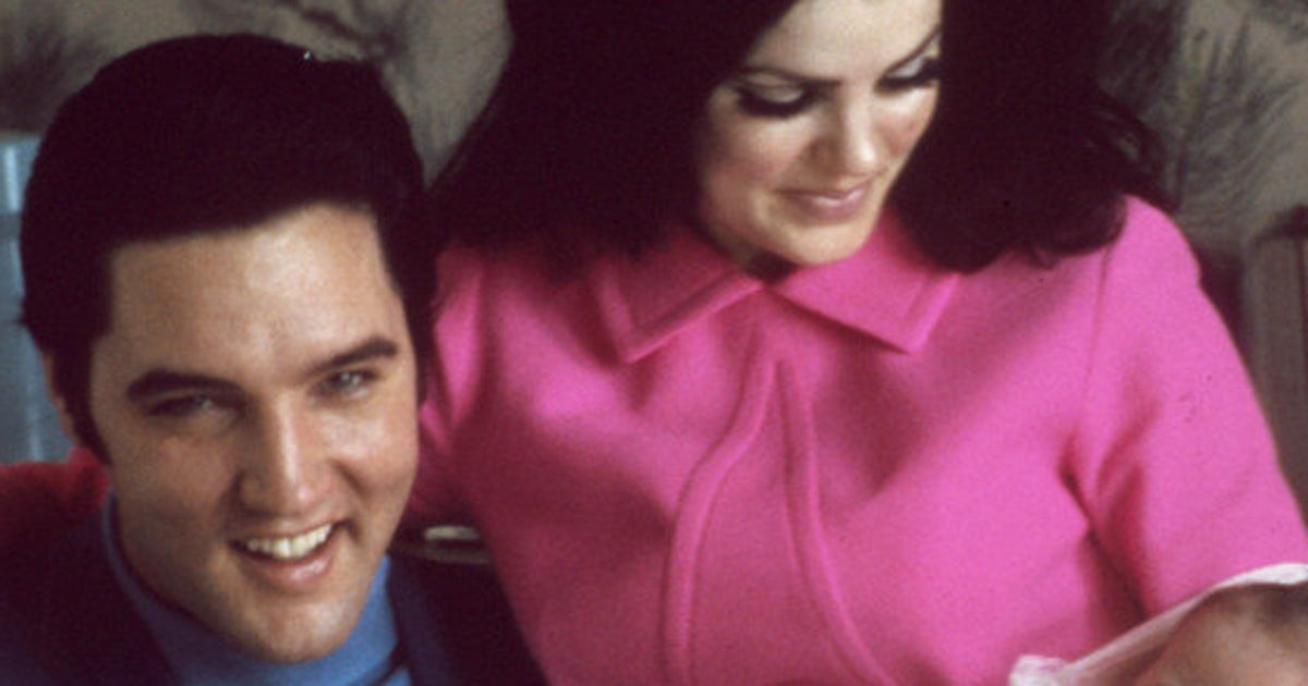 Priscilla Presley Reveals Her Marriage To Elvis Was Hard Huffpost Life