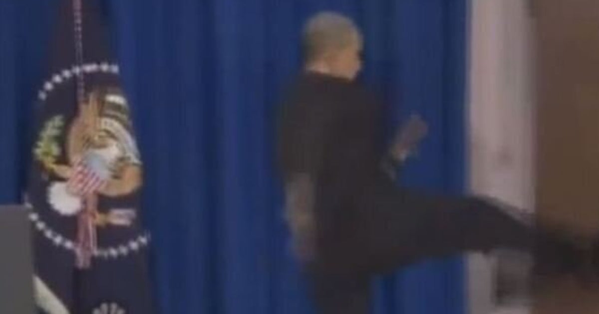 McGill Student Brian Farnan Made To Apologize For Obama Clip | HuffPost ...