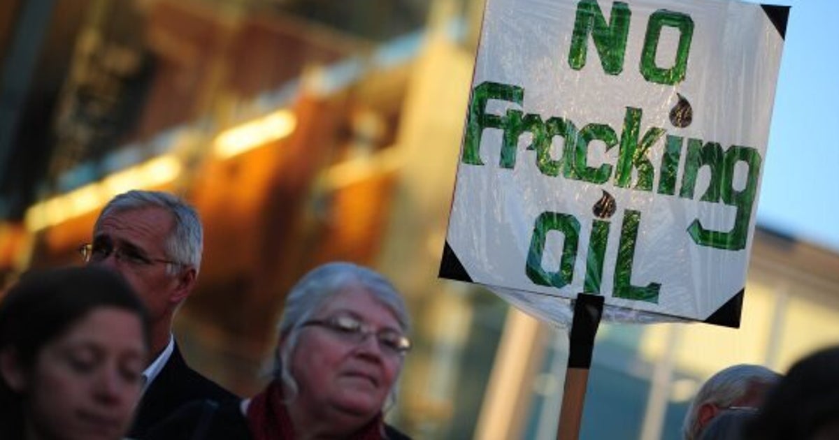 Oil Execs Drink Fracking Fluid At Montreal Meeting | HuffPost Business