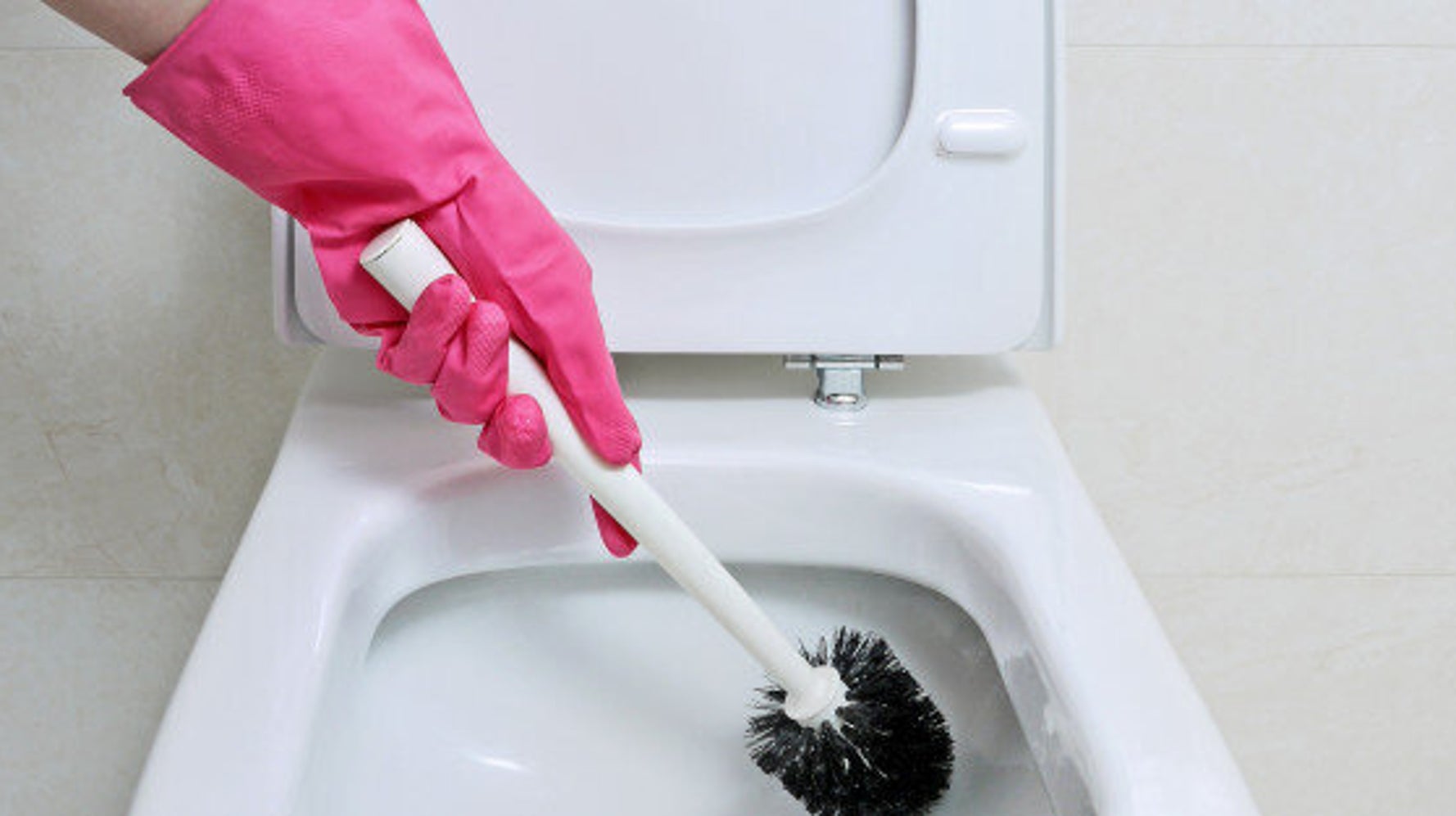 Meet the Germs That Infect Your Water | HuffPost Canada Life