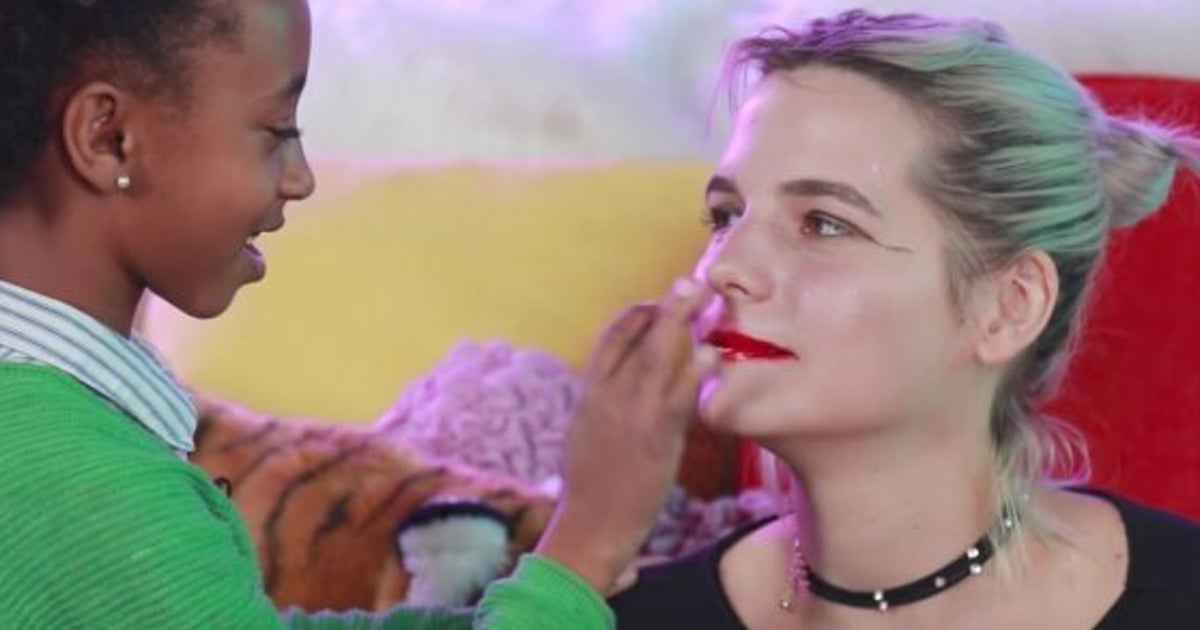 Women Get Makeovers By Little Girls And It's Hilarious | HuffPost Parents