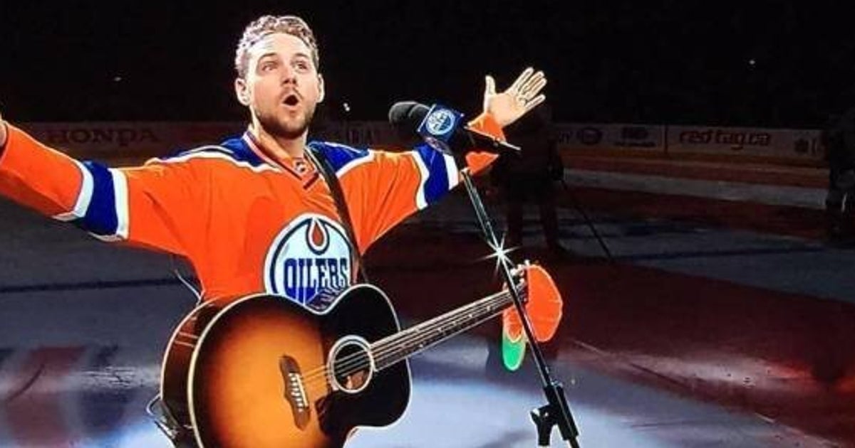 Edmonton Oilers Fans Belt Out 'The Star-Spangled Banner' When Anthem ...