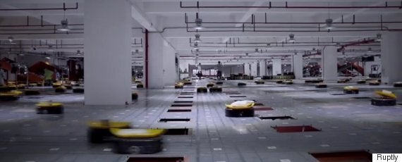 Shentong Express' Delivery Robots Are Mesmerizingly Efficient ...