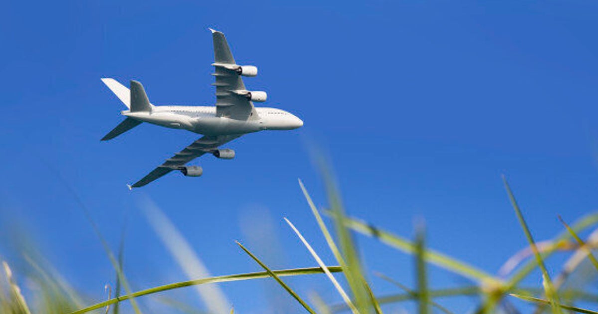 Solar Jet Fuel: World's First 'Green' Jet Needs Only Sunlight, Water ...