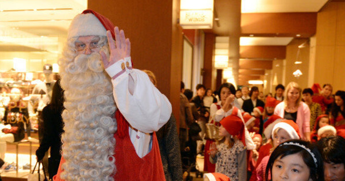 Five Things You Might Not Know About Mall Santas | HuffPost Life