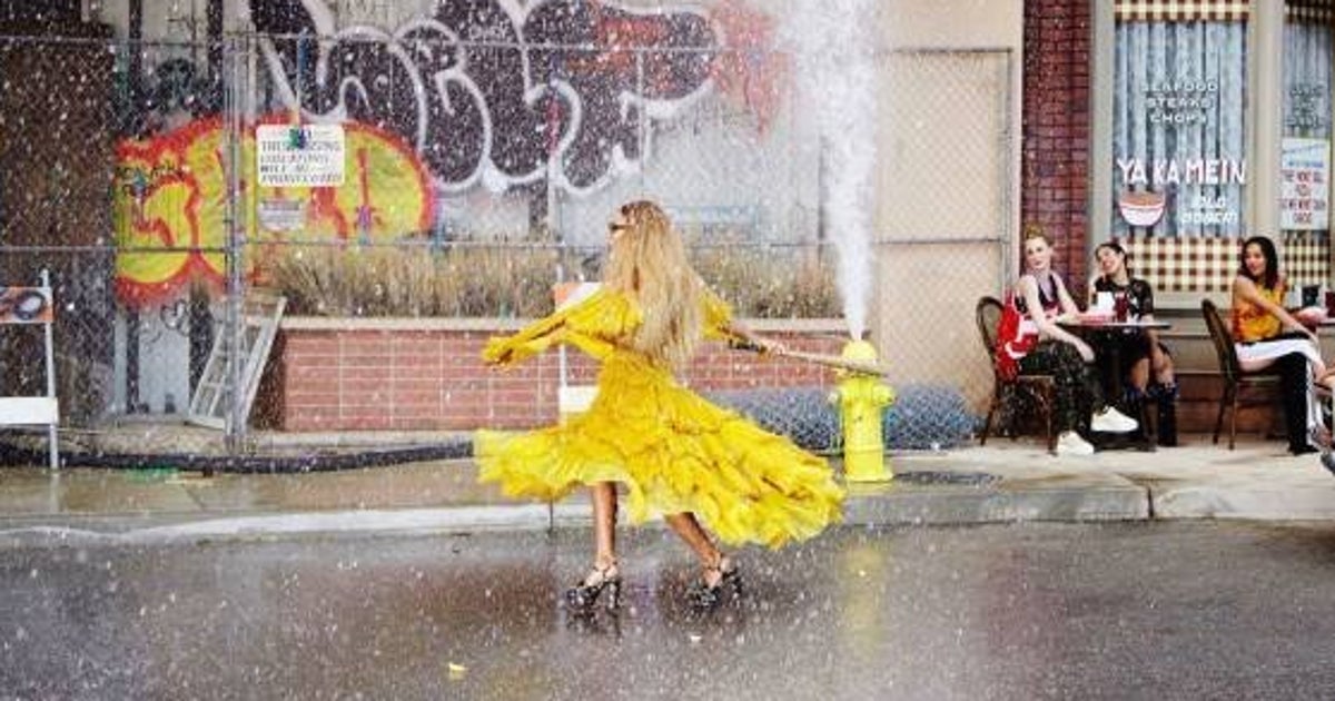 24 Kick Ass Halloween Costumes For Women Huffpost Life